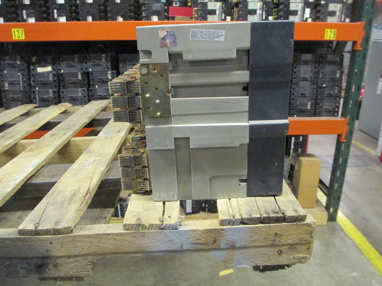 Square D Masterpact NW40H2 Circuit Breaker 4000 Amp 600 VAC E/O D/O ...