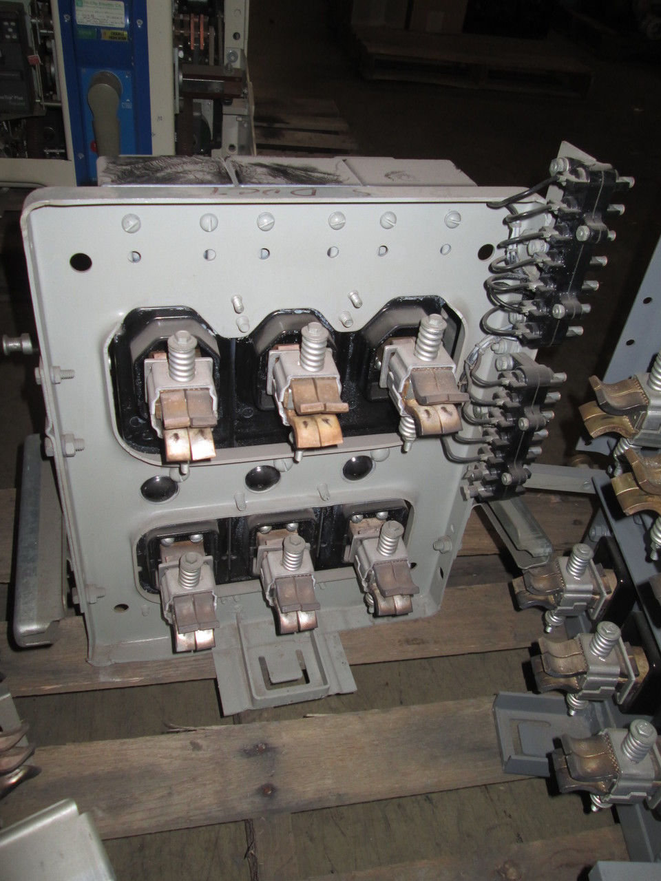 AK-1-25-9 GE 600A Frame 400A Rated 600V EO/DO Air Circuit Breaker ...