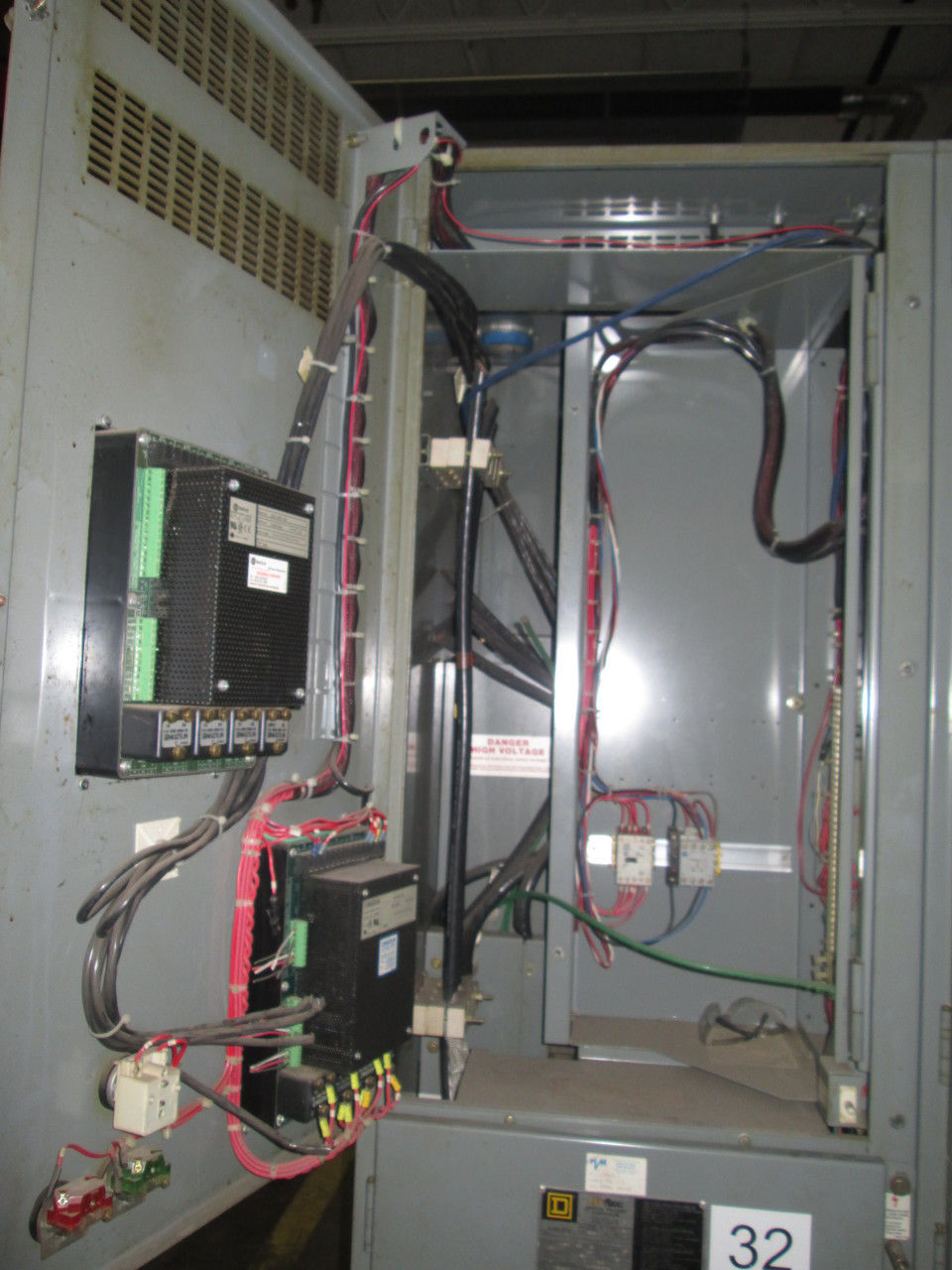 Square D Iso-Flex Medium Voltage Controller Model 3 type CG42 4160V ...