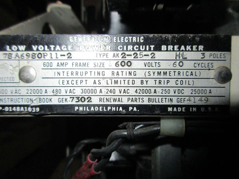 AK-2-25-2 GE Air Circuit Breaker 600V 600A MO/FM LSI | Used ...