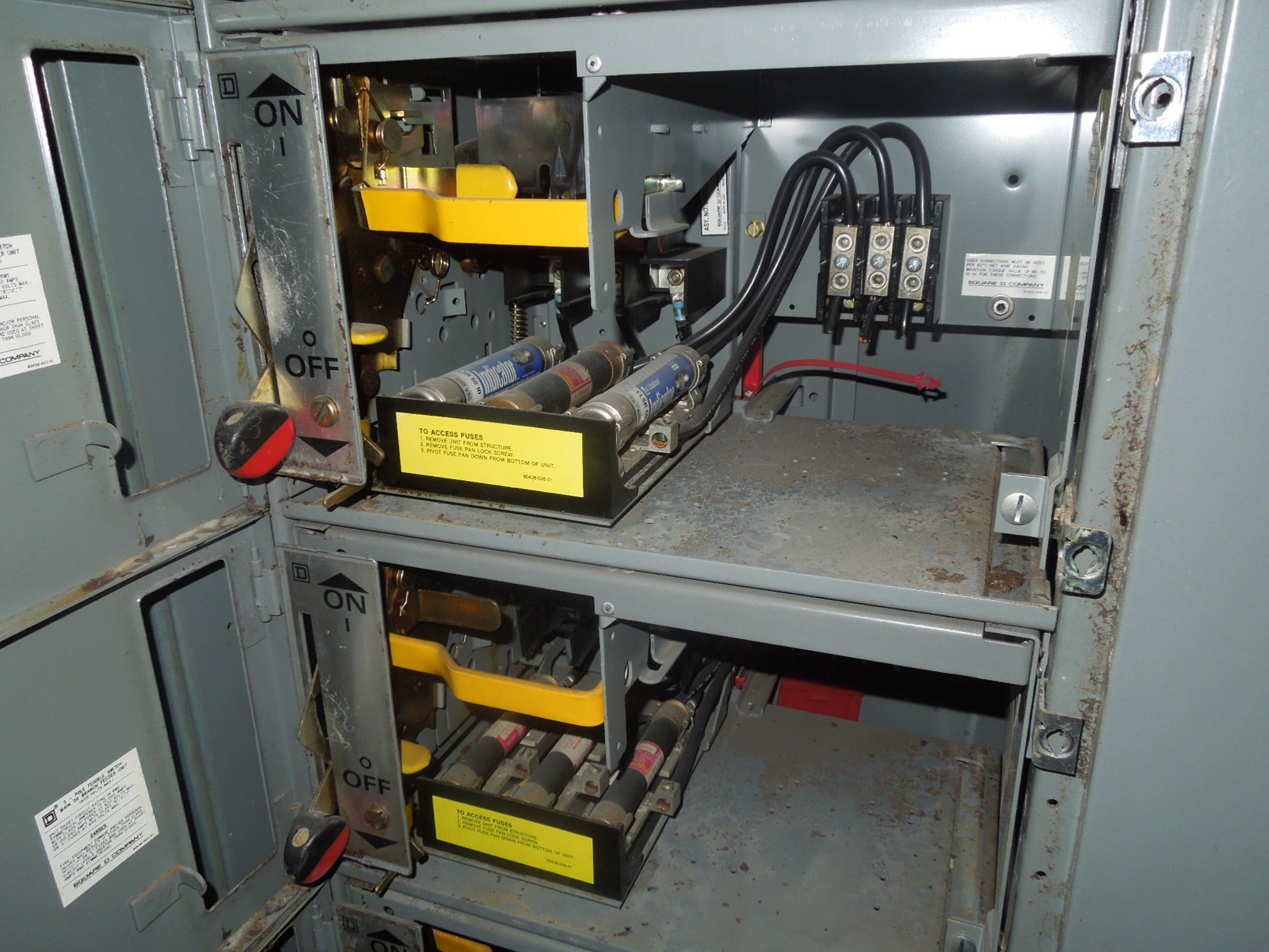 Square D Model 5 MCC 400 Amp LHL36400 Breaker Main 480Y/277 Volt R&G ...