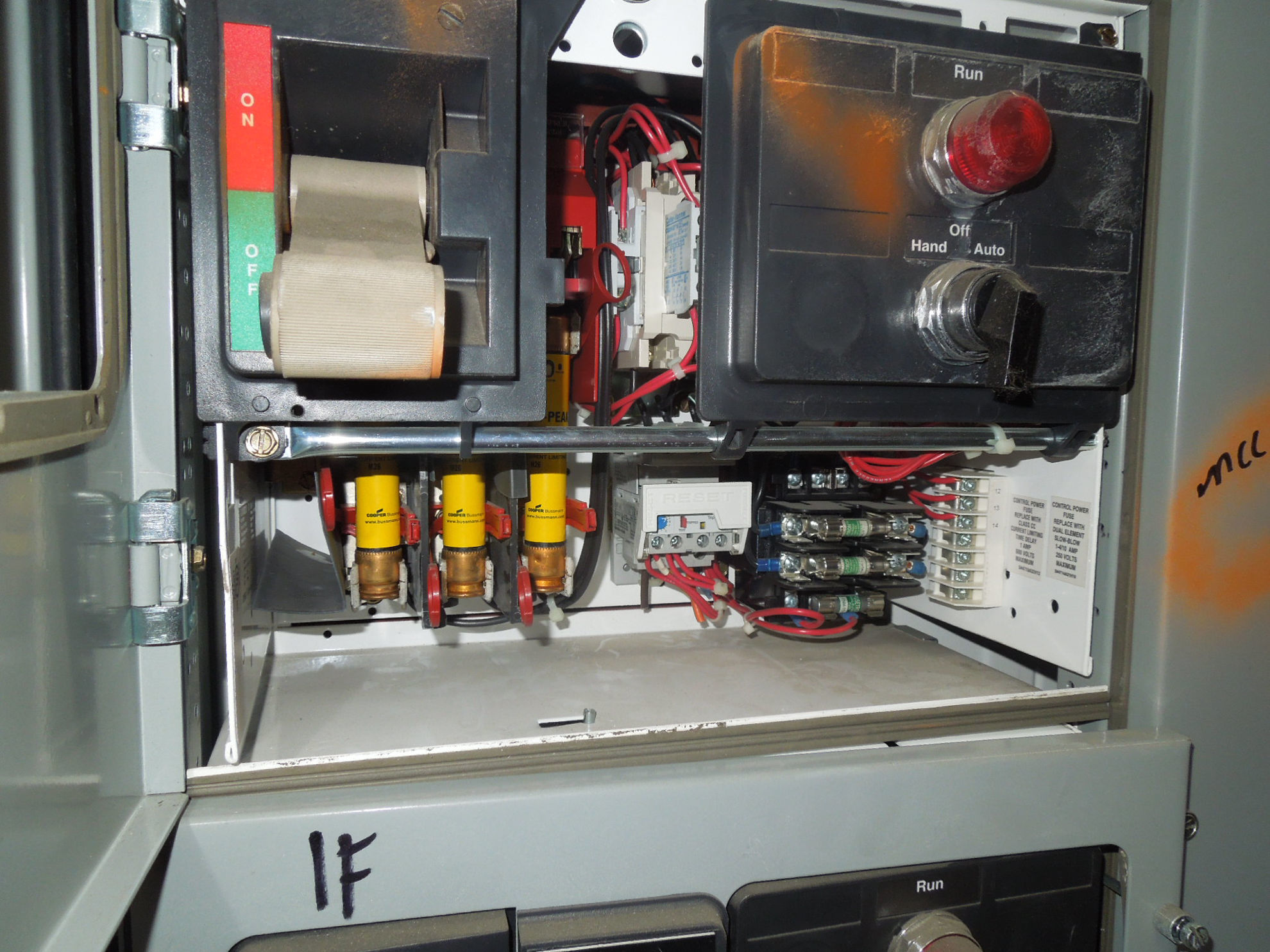 Eaton 2100 Series MCC 600 Amp MLO 480Y/277 Volt R&G | Used ...