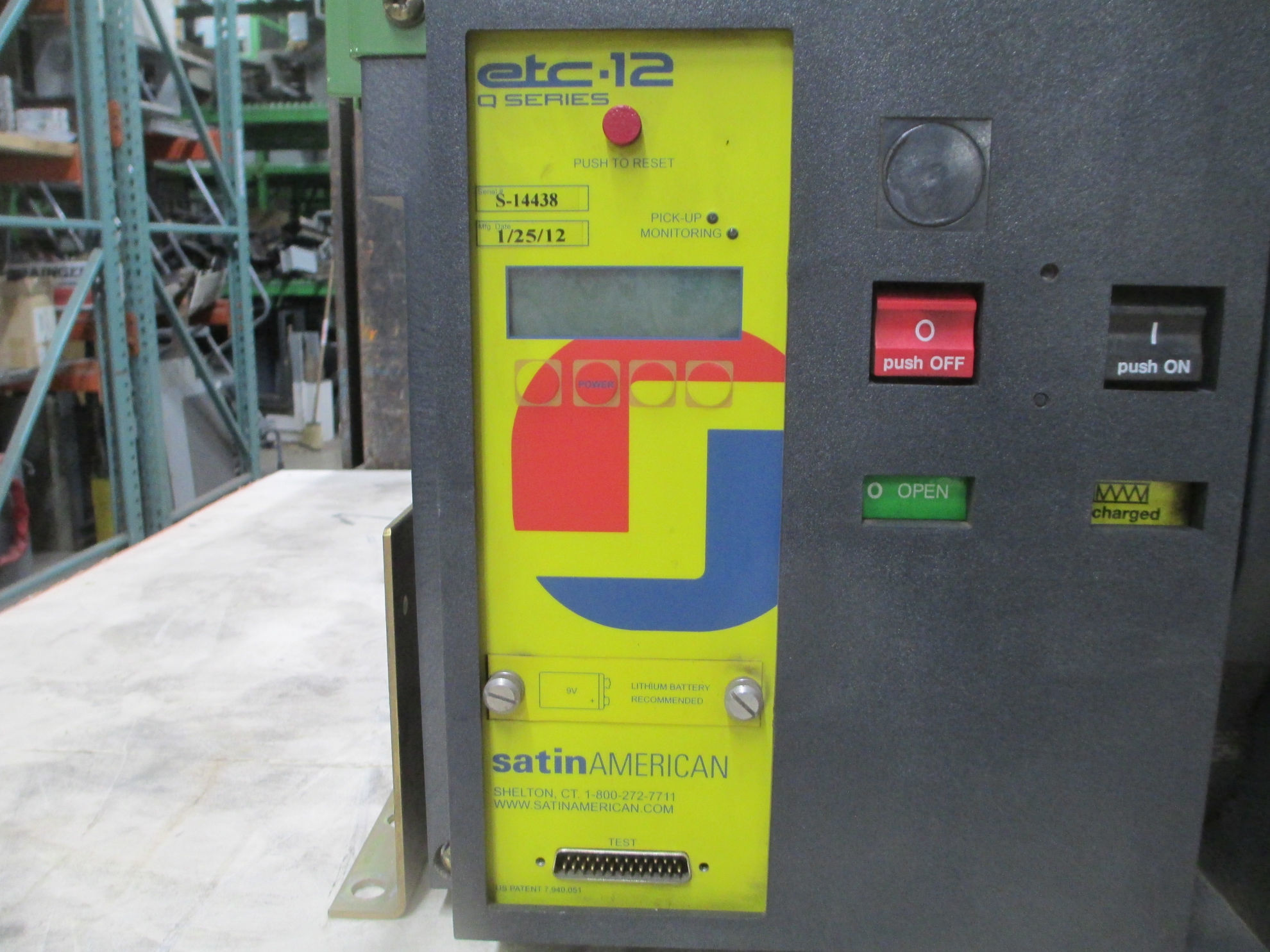 Merlin Gerin MasterPact MP25 H1 Circuit Breaker 2500A 600 VAC E/O F/M ...