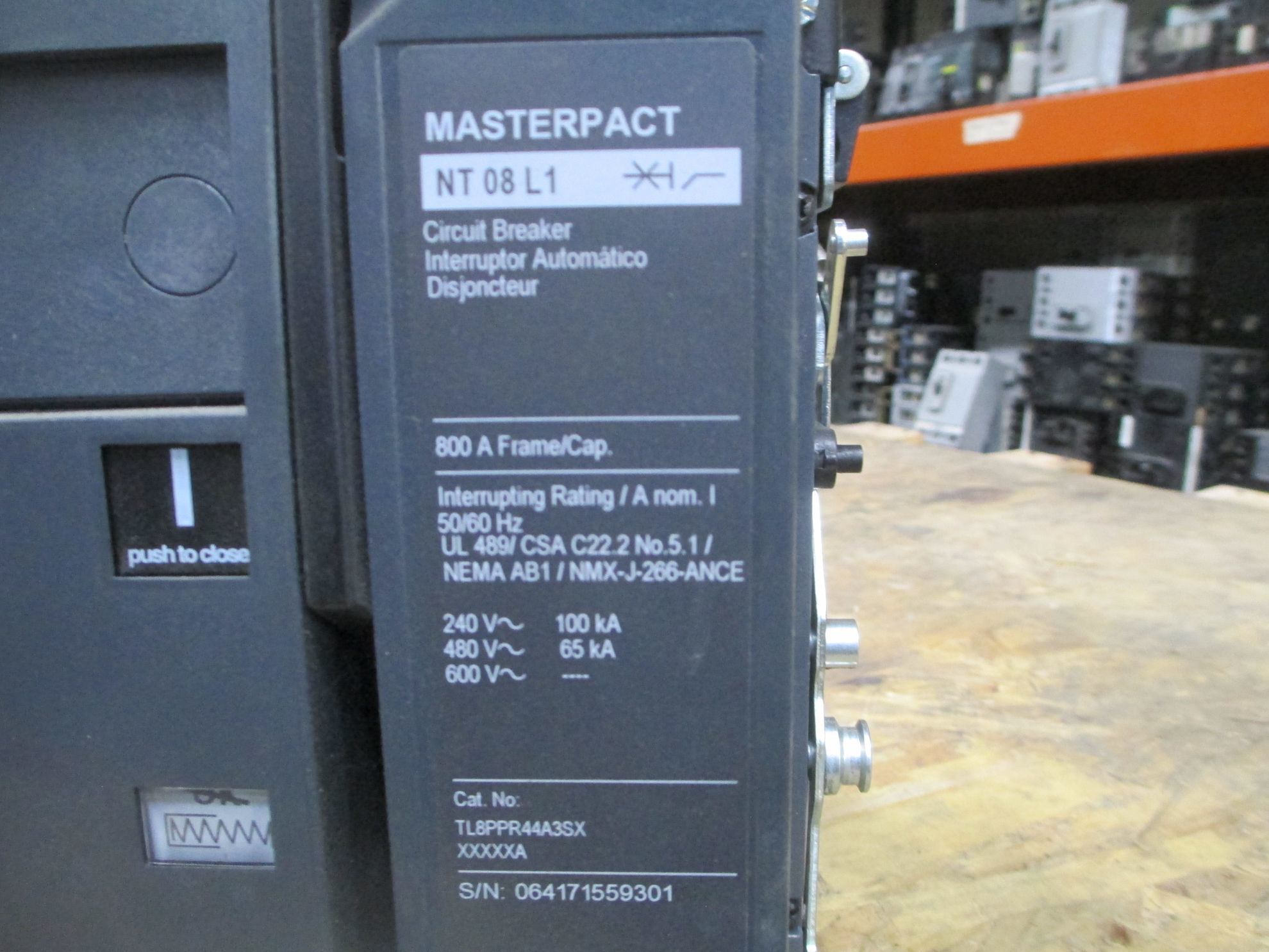 Square D NT08L1 MasterPact Breaker 800A 600 VAC D/O M/O | Used ...