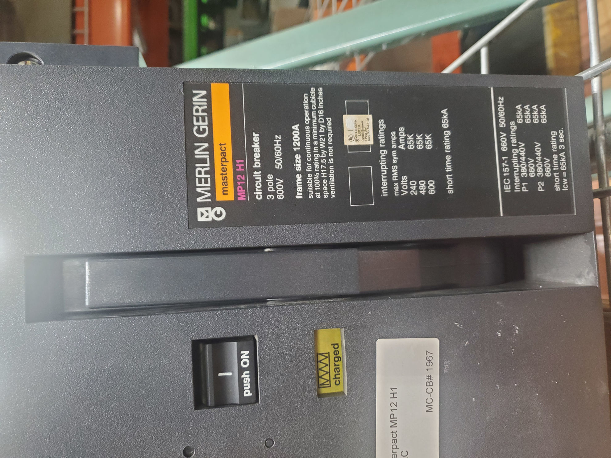 Merlin Gerin MasterPact MP12H1 Circuit Breaker 1200A 600 VAC M/O D/O | Used & Refurbished ...