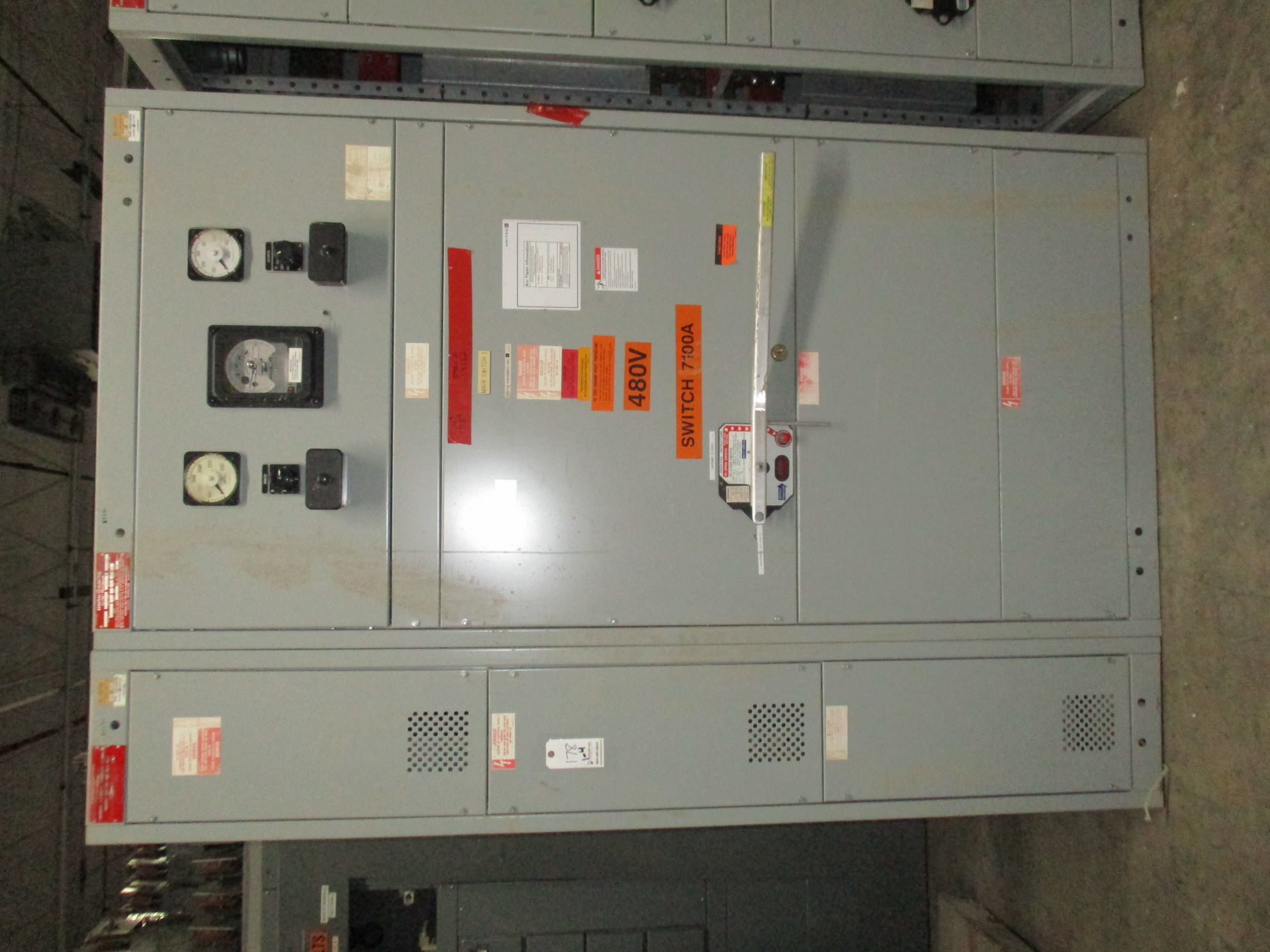 General Electric AV-Line Switchboard QA-3033-CBC | 3000 Amp Main-Tie ...