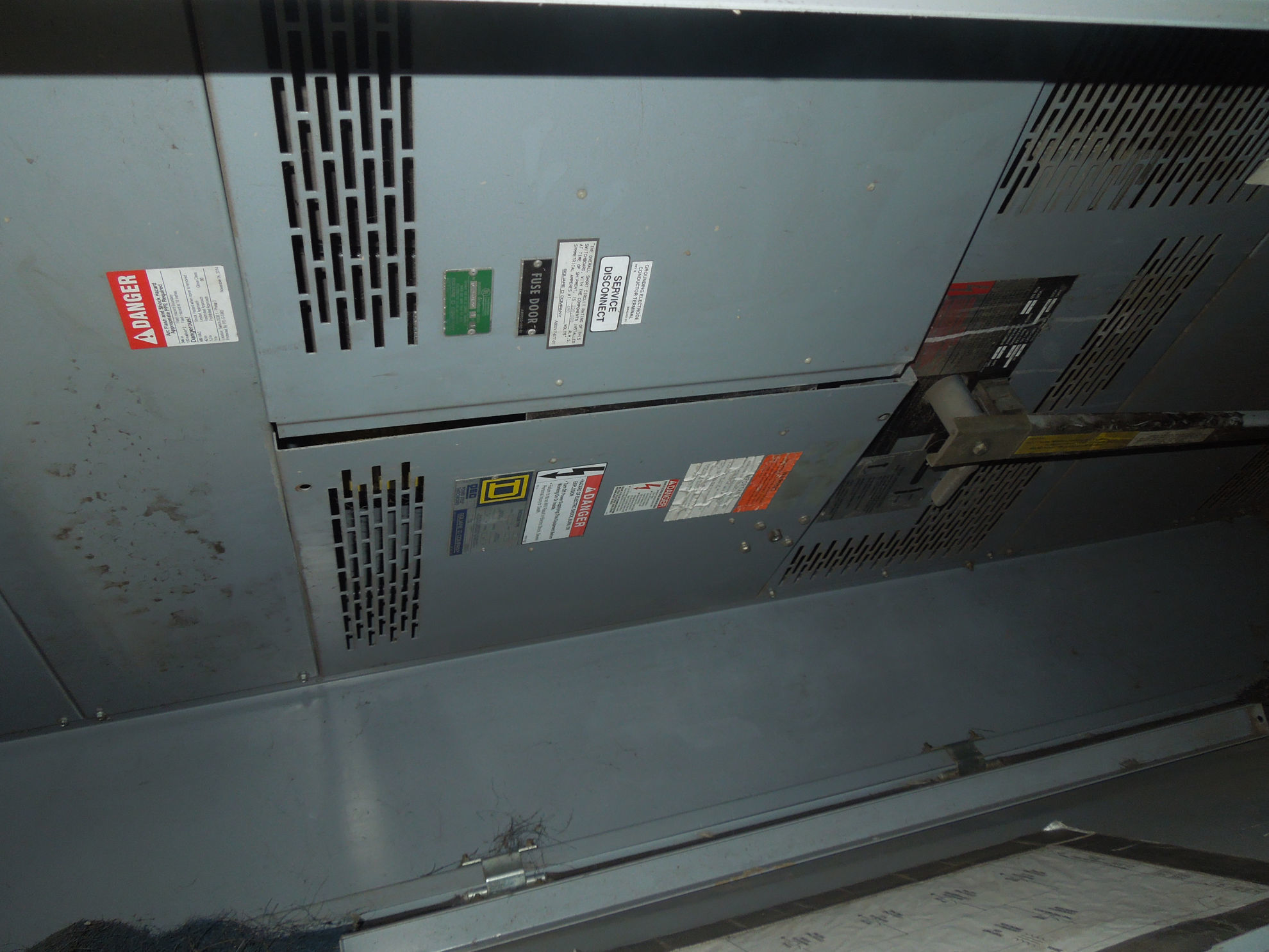 Square D QED Power Style Switchboard BP03630I | 3000 Amp Fusible Main ...