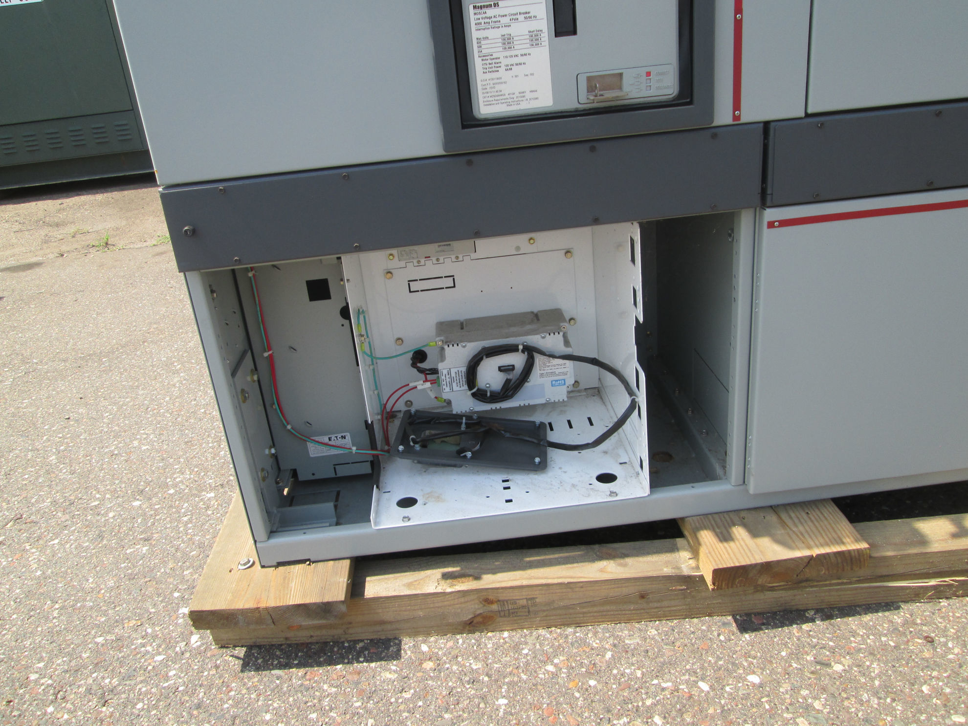 Eaton Magnum DS Metal-Enclosed LV Switchboard MDSC4A | 4000 Amp Main ...