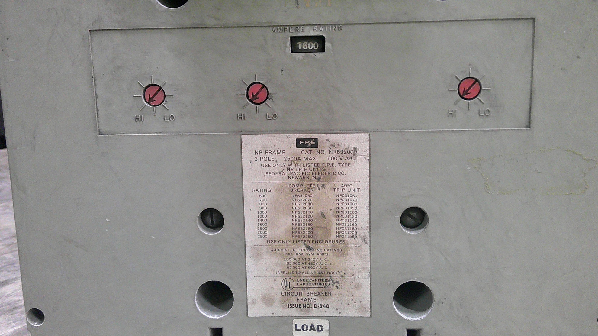 FPE NP632000 Circuit Breaker 2500 Amp 600 Volt AC M/O F/M | Used ...