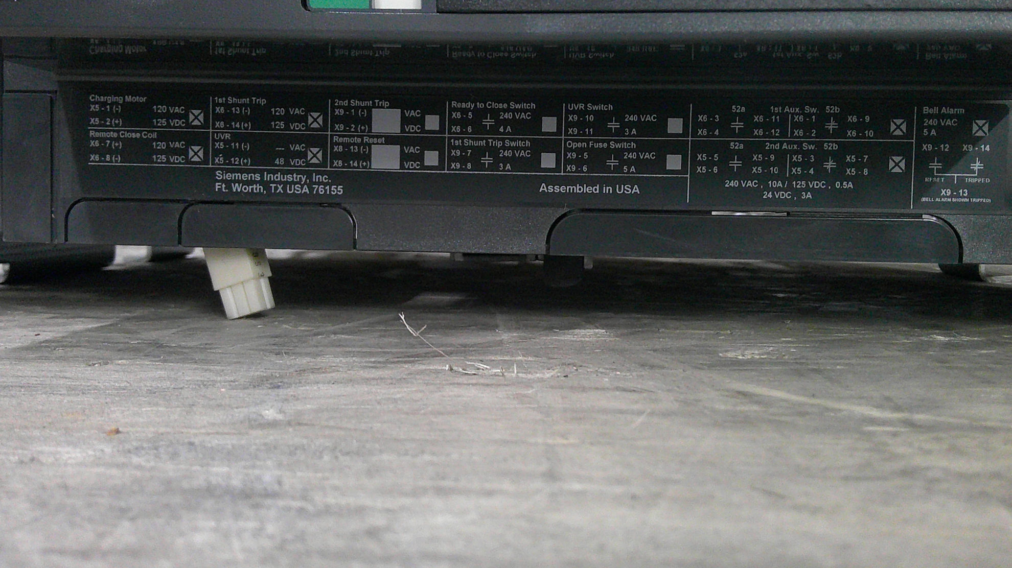 Siemens WLL2A316 Circuit Breaker 1600 Amp 600 Volt AC E/O D/O | Used ...