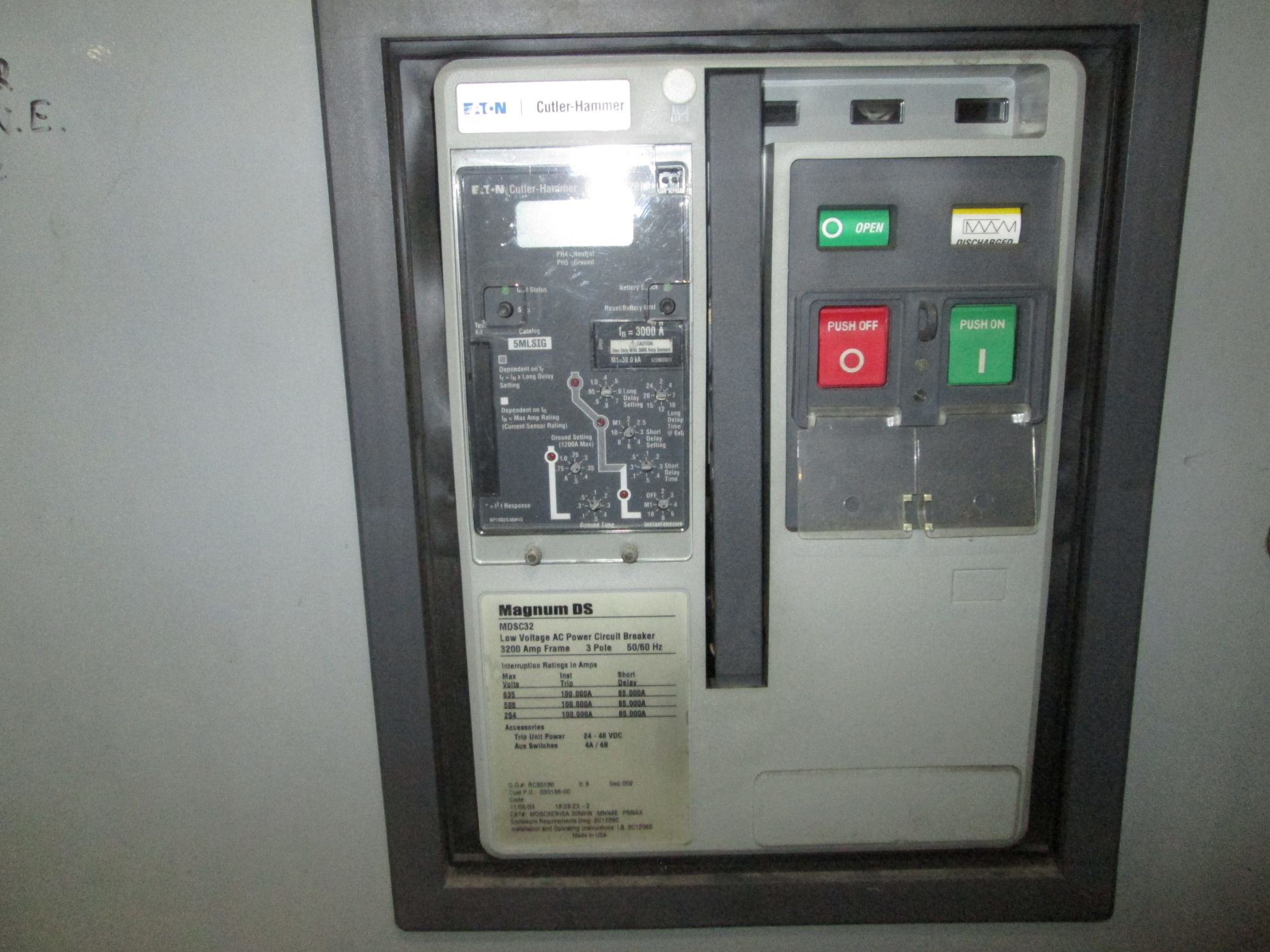 Cutler-Hammer Magnum DS Switchboard MDSC32 | 3200 Amp Main Breaker ...