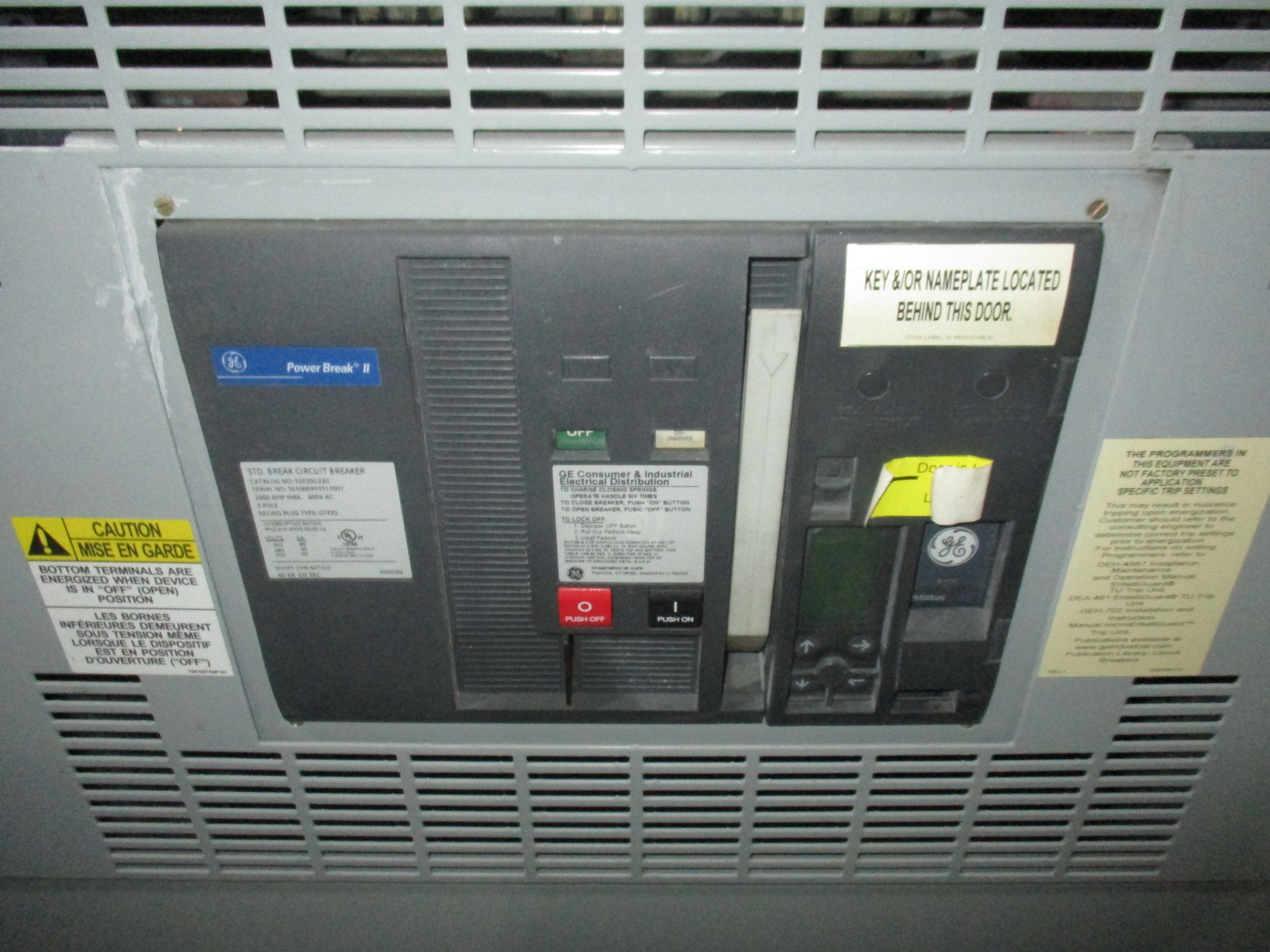 General Electric Spectra Series Switchboard SSF20G220 | 2000 Amp Main ...