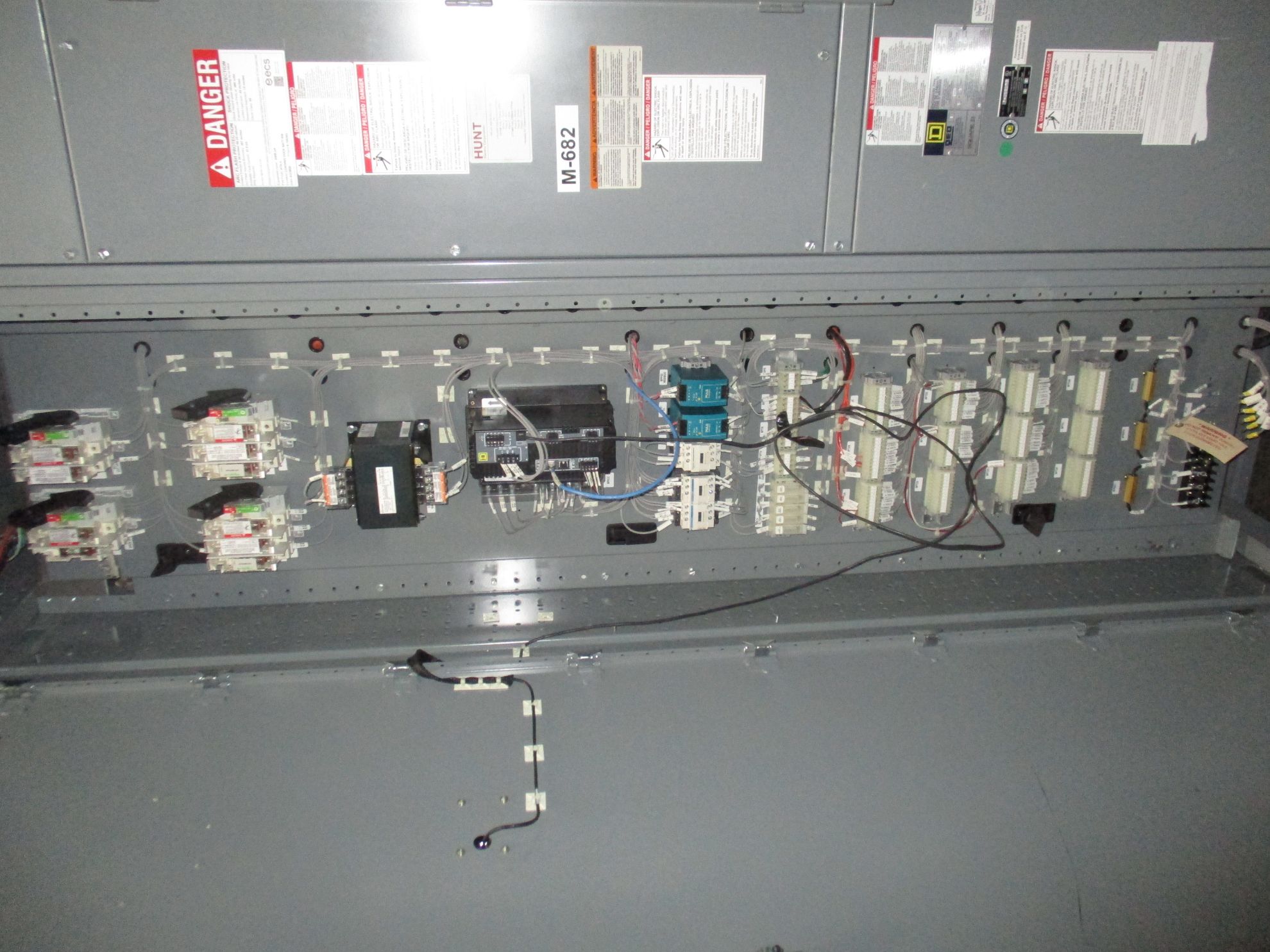 Square D Power Style Switchboard | 2000 Amp Main Lug Only | 480V 3 ...