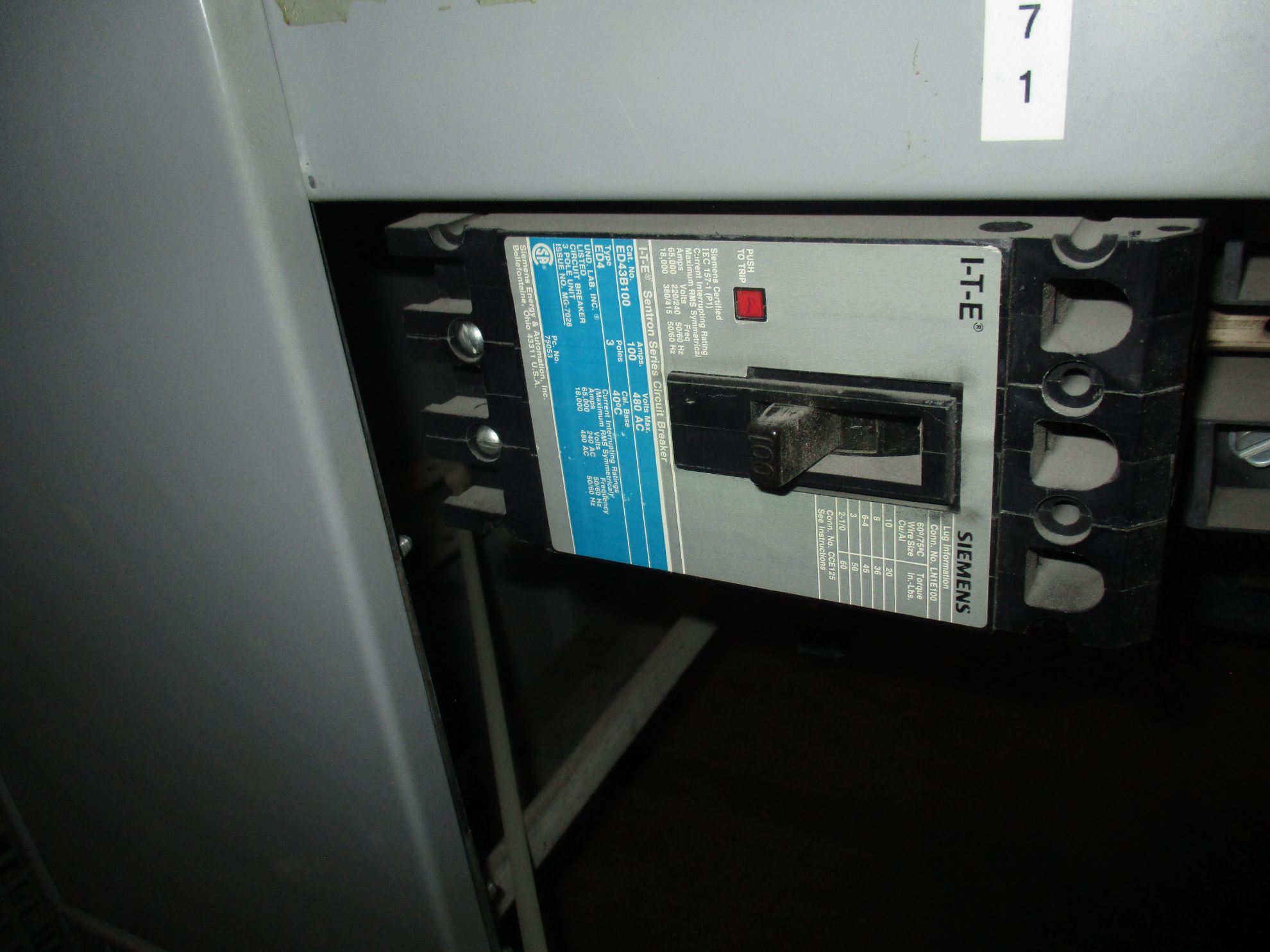 Siemens SB3 Switchboard | 1600 Amp Main Breaker | 240V 3-Phase 3-Wire ...